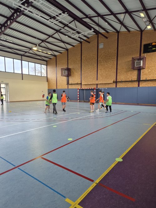 AS: Compétition Basket ball 3 contre 3 - Collège Voltaire - Pédagogie ...