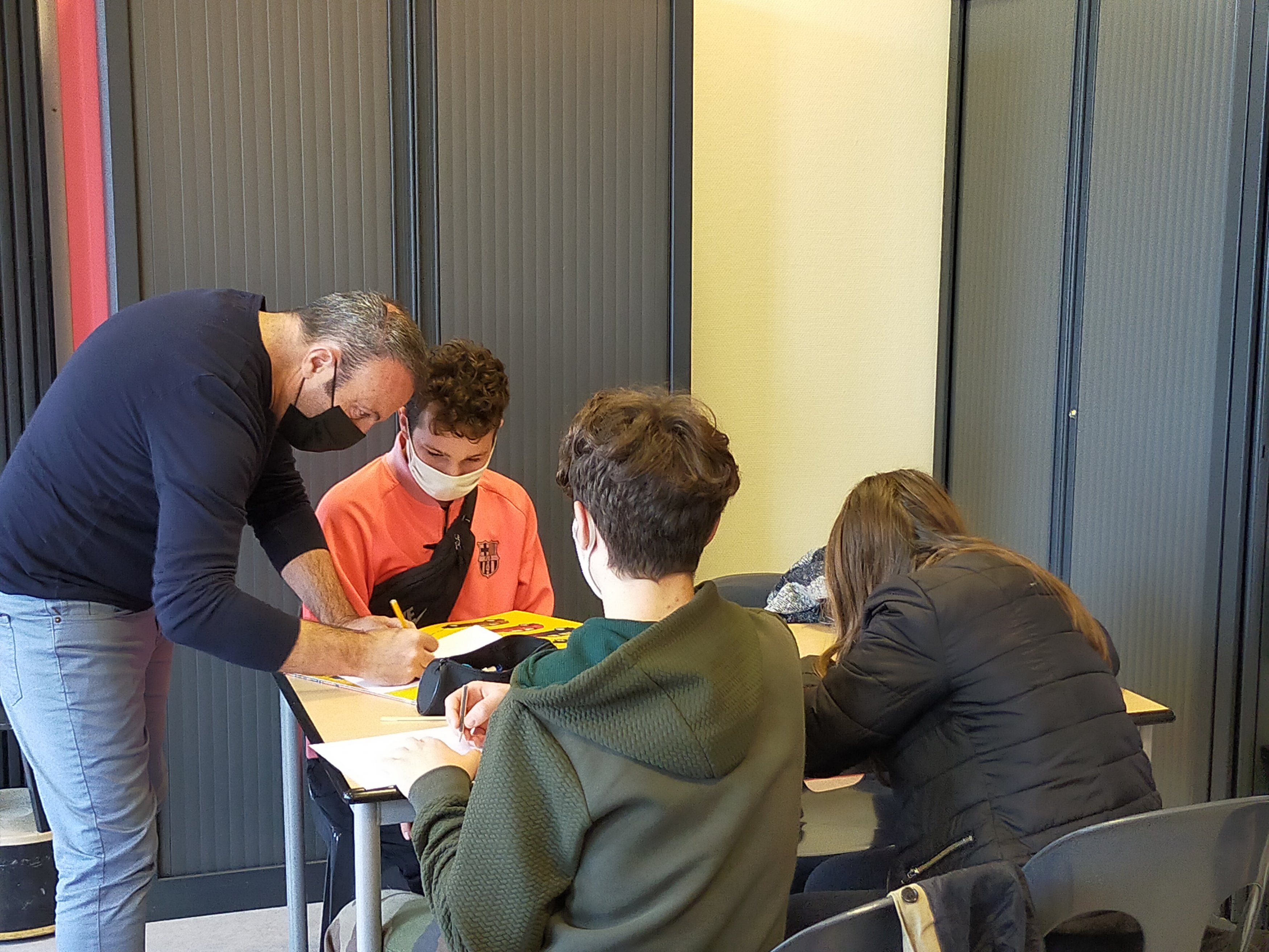 La Segpa en voyage dans les bulles : Laurent Audouin - Collège Denfert ...