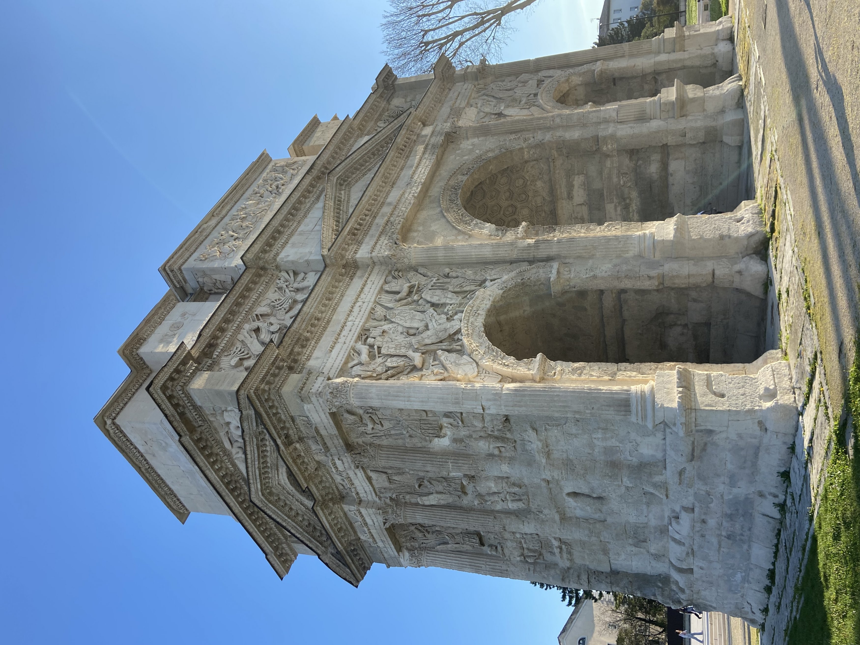 Provence romaine : tout va bien ! - Site du collège Gérard PHILIPE à ...