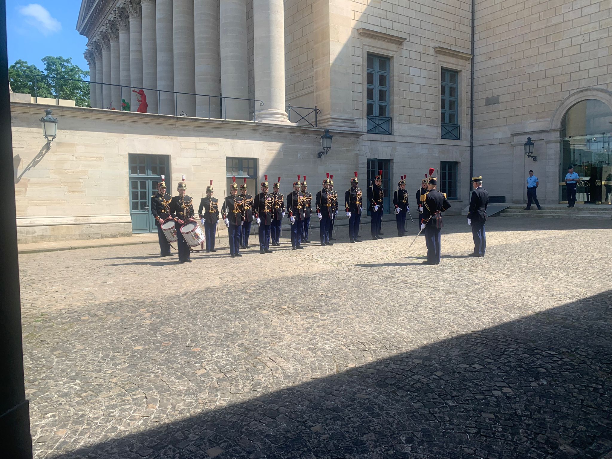 About yesterday ... Paris jour 1 bis - Site du collège Jean Monnet ...