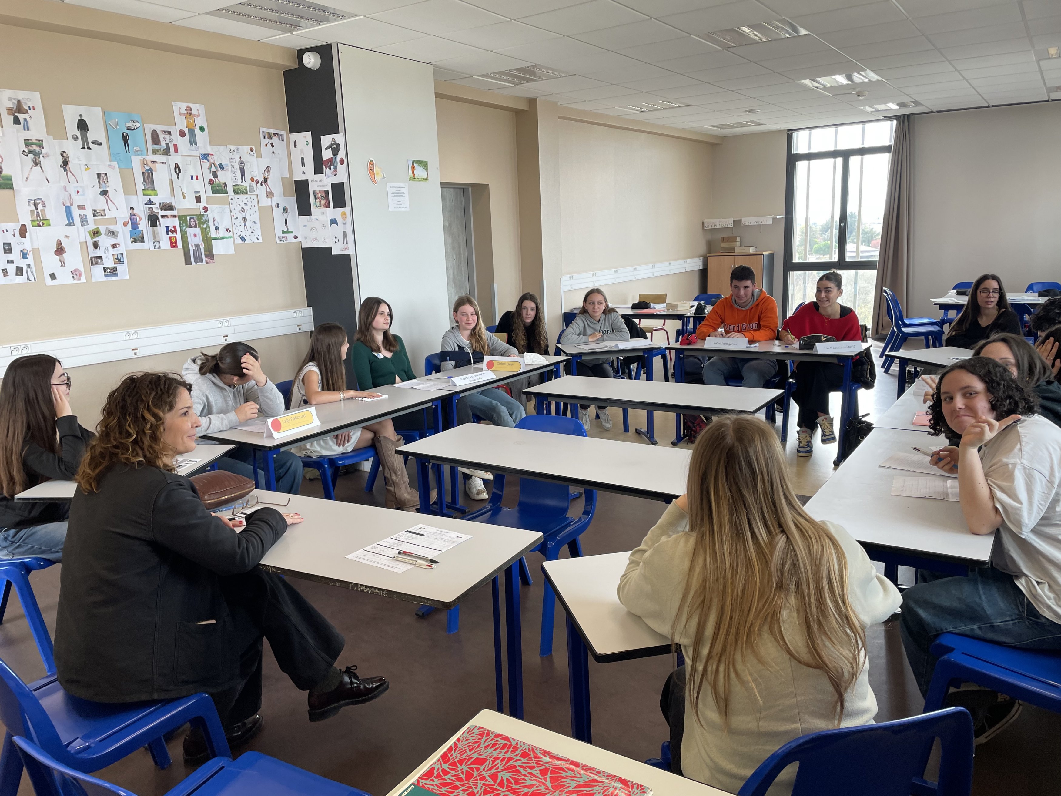 Débats citoyens inter-cycles en Espagnol au Lycée de Pons. - Collège ...