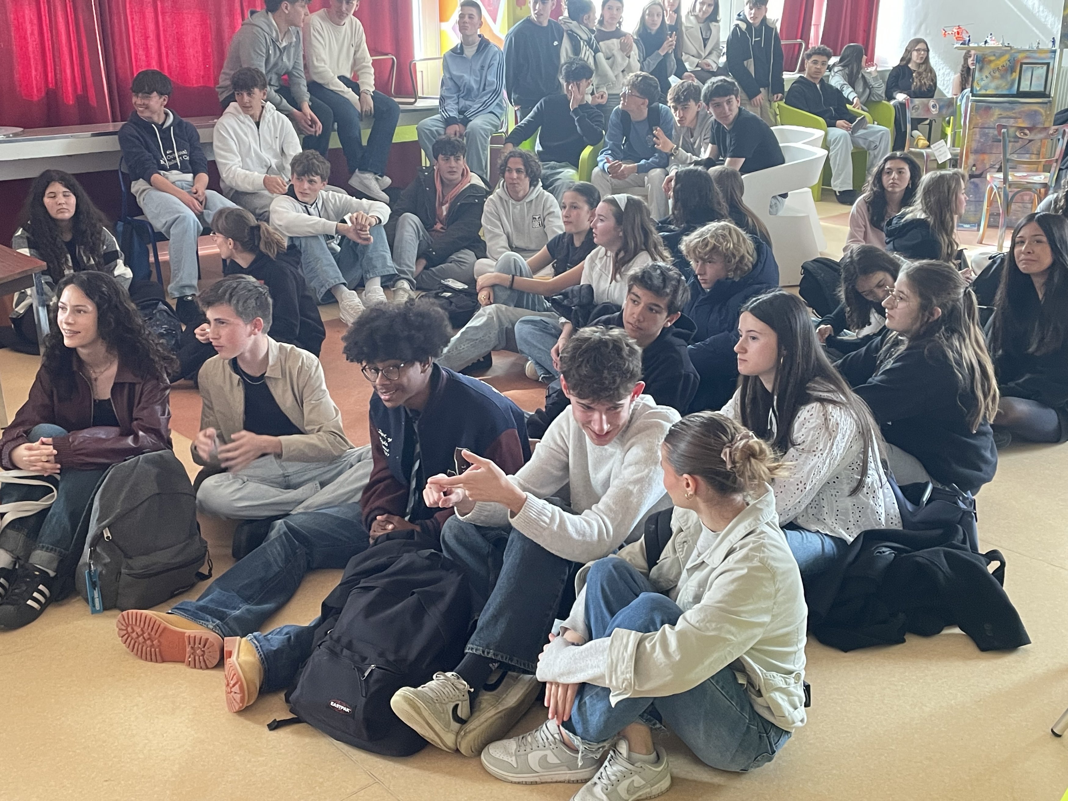 Débats citoyens inter-cycles en Espagnol au Lycée de Pons. - Collège ...