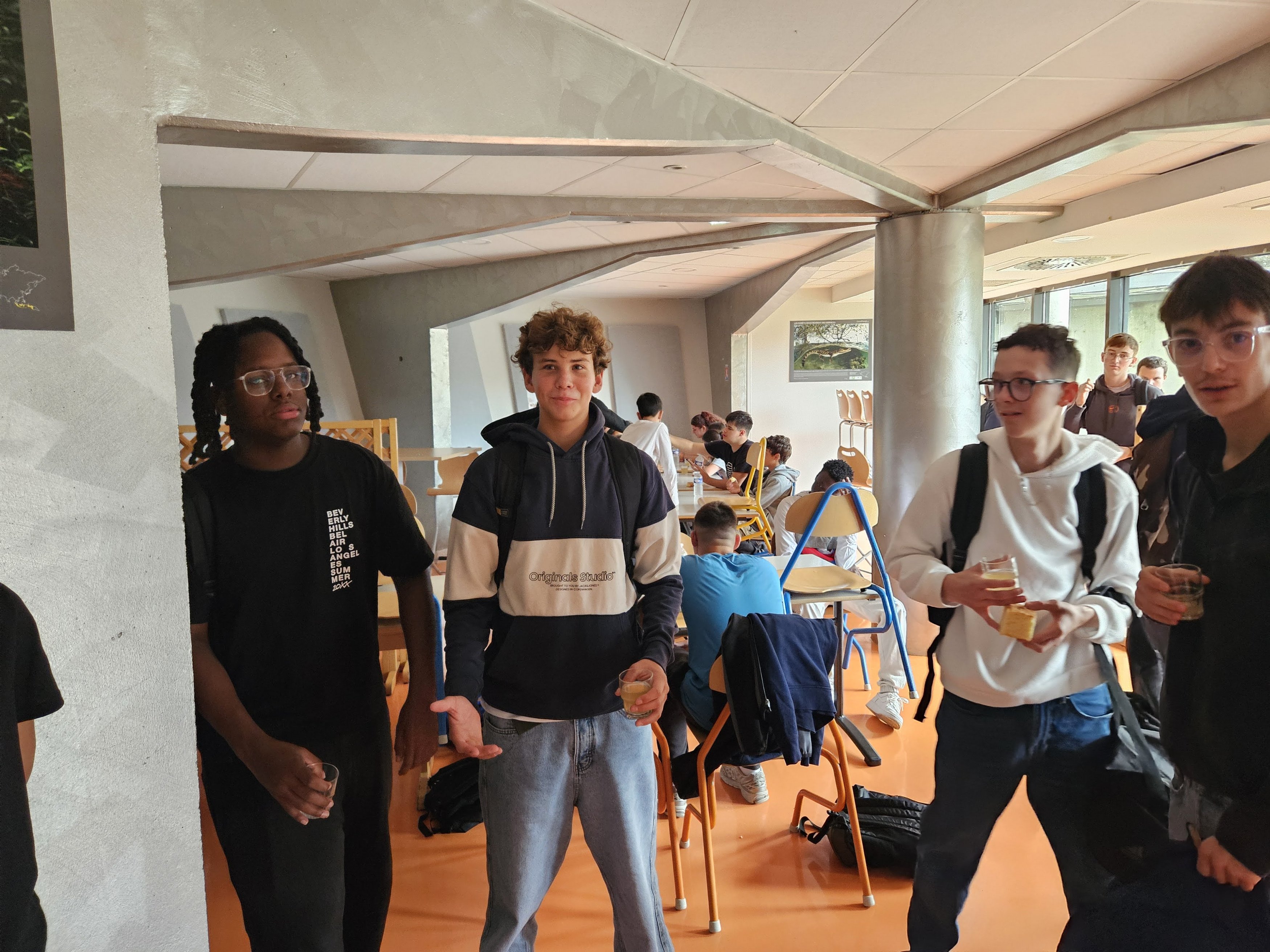 Rentrée et intégration des élèves de seconde - Lycée des Métiers du ...